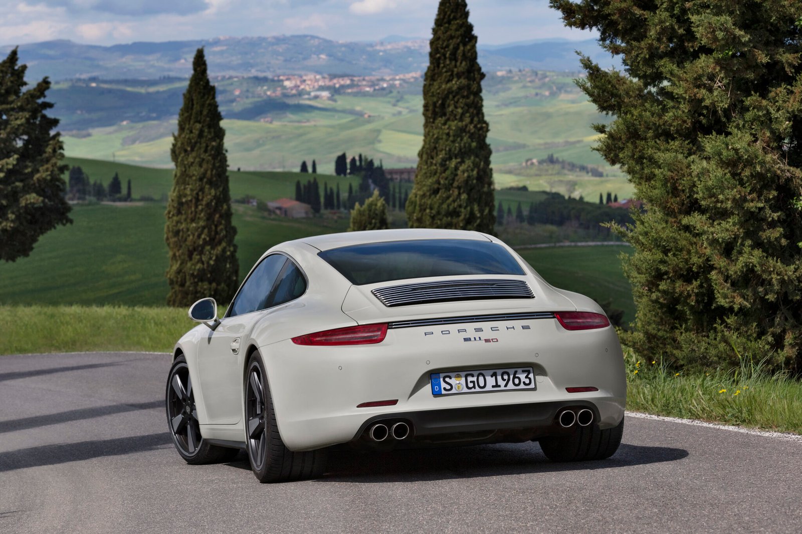 Geyser Grey Metallic 2014 Porsche 911 50th Anniversary Edition | Car Dreams