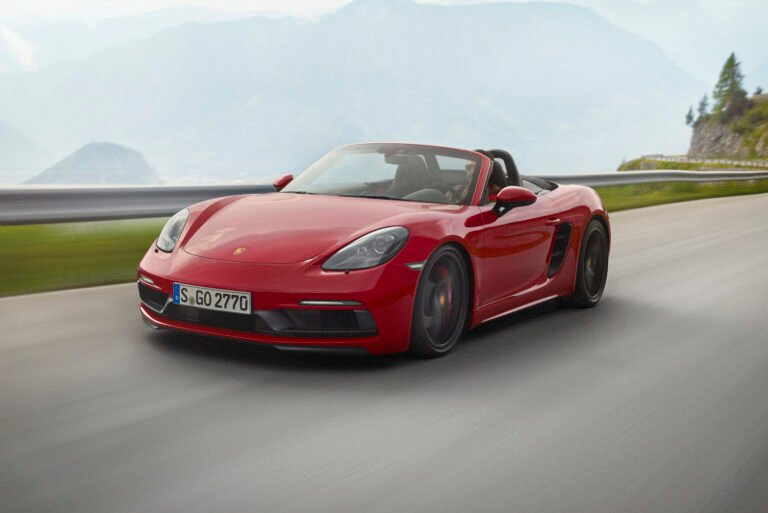 2018 Porsche 718 Boxster GTS - 10 Fast Facts | Porsche 718 Boxster (982)