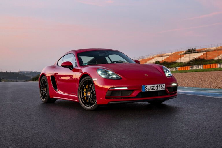 Carmine Red 2021 Porsche 718 Cayman GTS 4.0 | Car Dreams